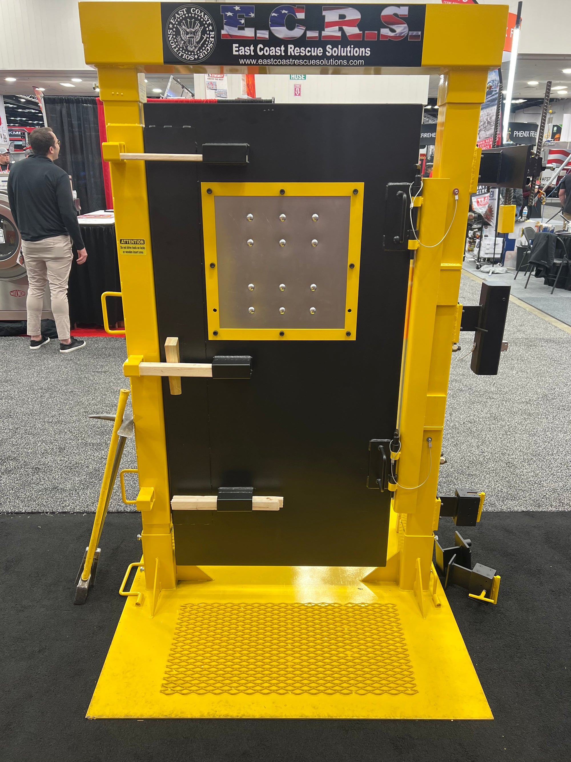 Forcible Entry Door Simulator